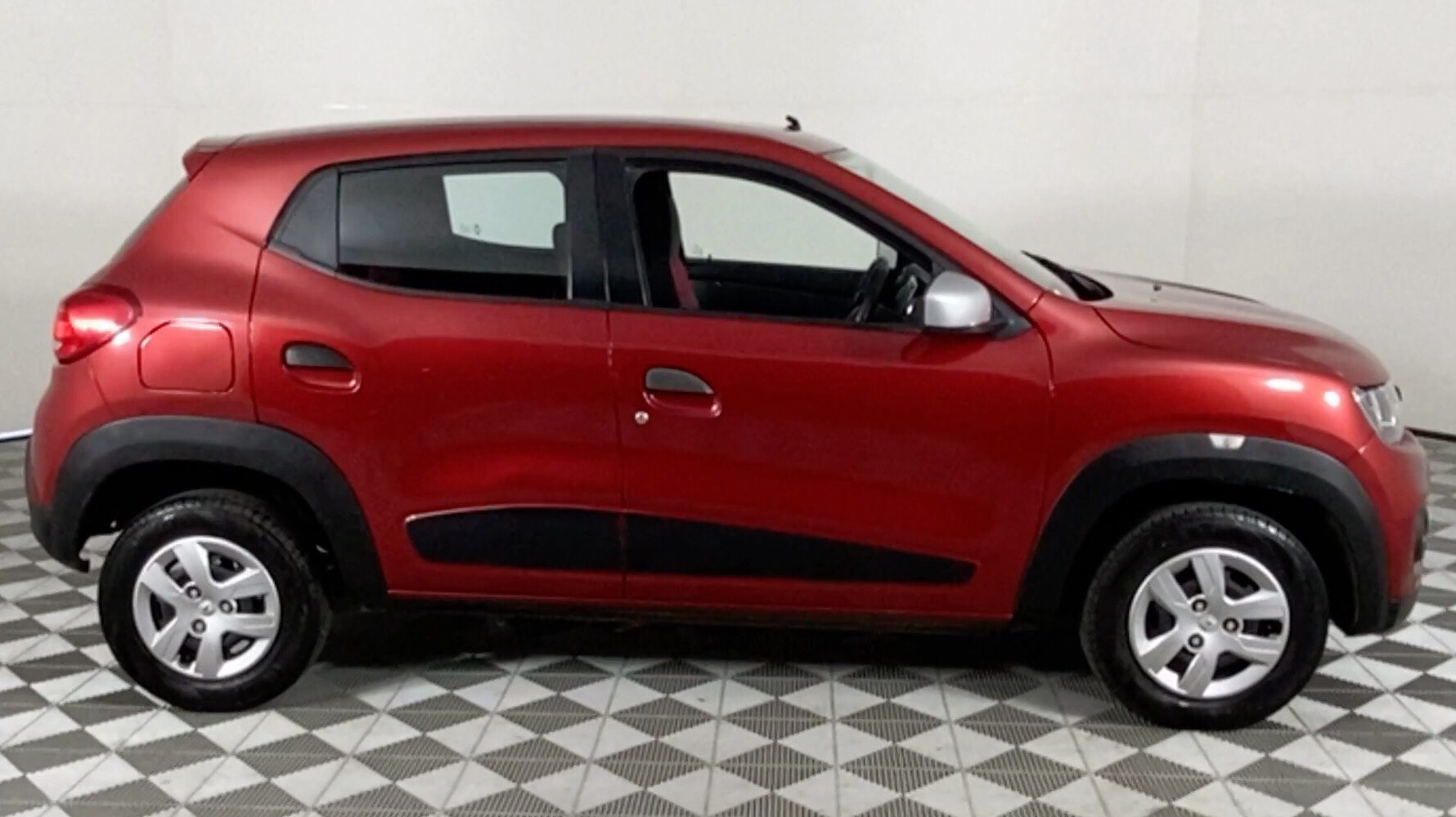 Used 2019 Renault Kwid 1.0 Dynamique 5-Door for sale | WeBuyCars