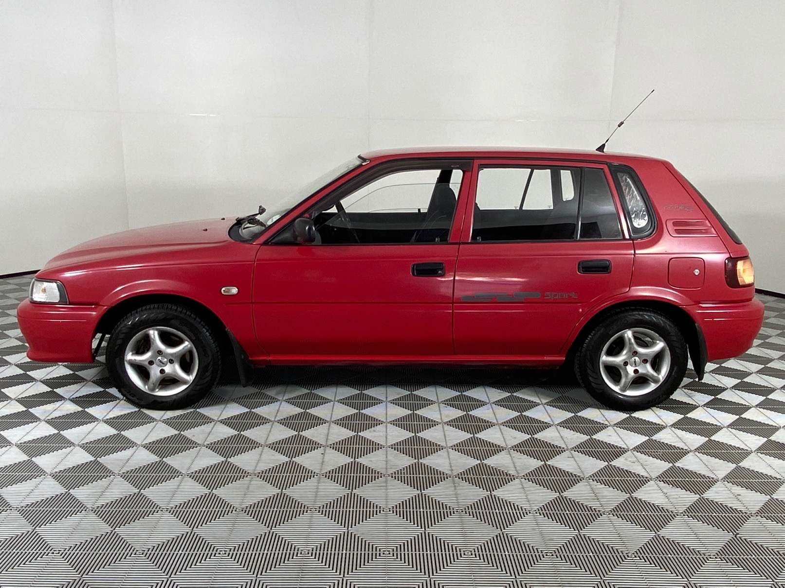 Used 2003 Toyota Tazz 130 for sale | WeBuyCars